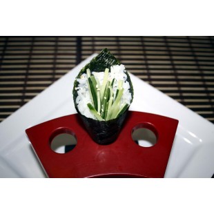 VEGETARIAN HAND ROLL